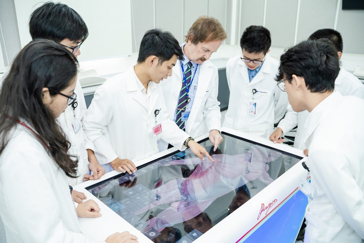 Pirogov Interactive Anatomy Table - Modiezham Sdn Bhd